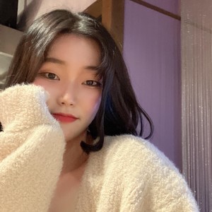 Tutor Nuri Profile | Cafetalk | Let the world spice up your life