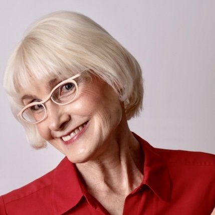 Travel Hacks – Tips for Traveling in America and Abroad | 講師 Kim K ...